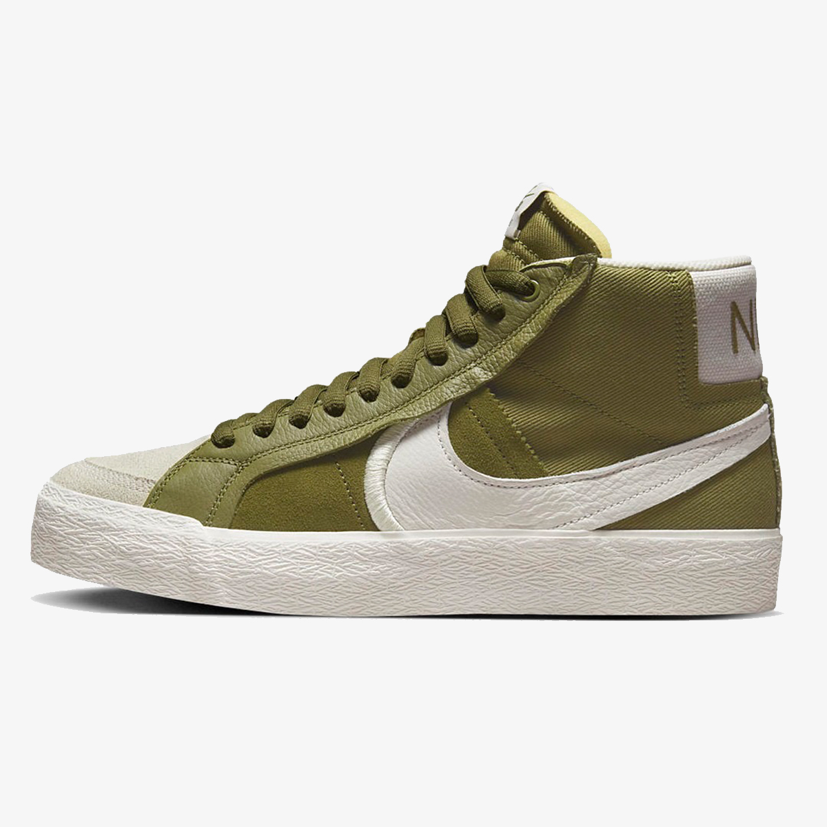 NIKE Superge SB ZOOM BLAZER MID PRM PLUS | Buzz - Spletna trgovina